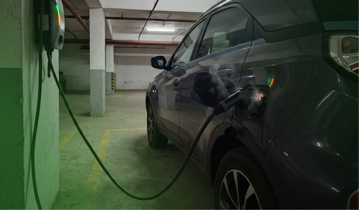 How to Avoid EV Charging Fires: Cable Safety Guide-Bolt.Earth